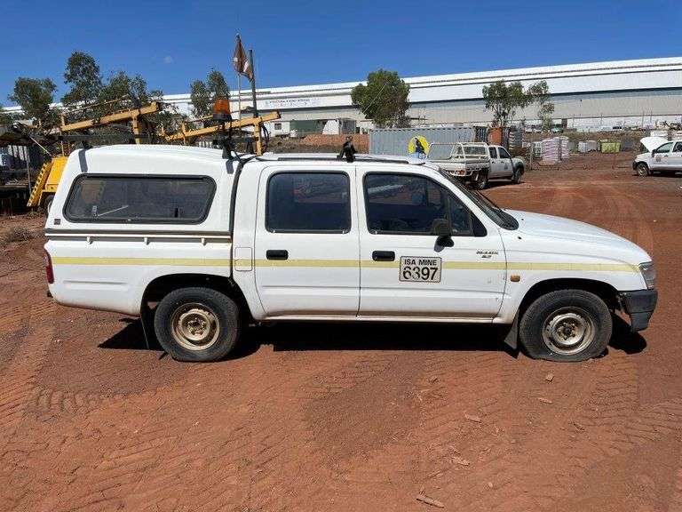 1999 Toyota Hilux RZN149R Dual Cab - TVAA Pty Ltd T/A Tomkins Valuers ...