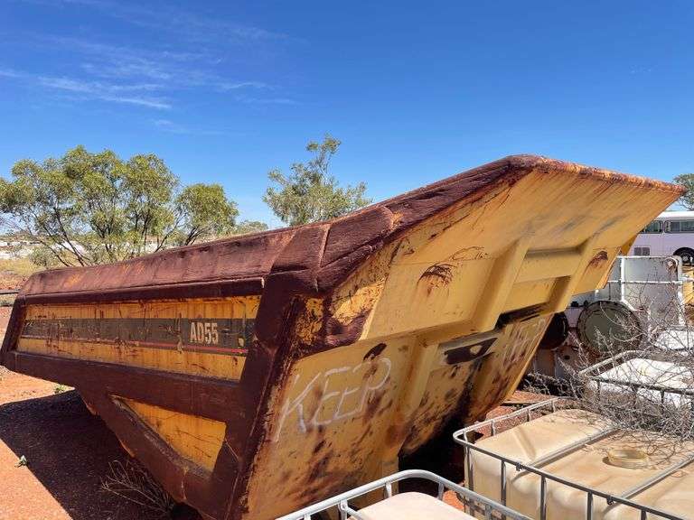 Caterpillar AD55 Tray - TVAA Pty Ltd T/A Tomkins Valuers & Auctioneers