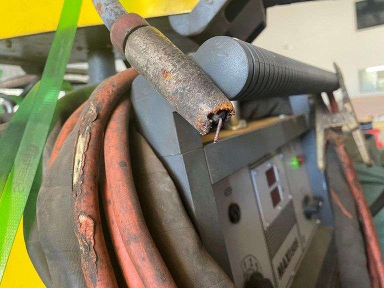 CEA Maxi 505 Welder and WF5 Wire Feeder 3 Phase - TVAA Pty Ltd T/A ...