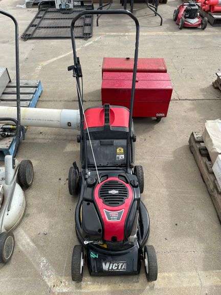 Victa Lawn Mower - TVAA Pty Ltd T/A Tomkins Valuers & Auctioneers