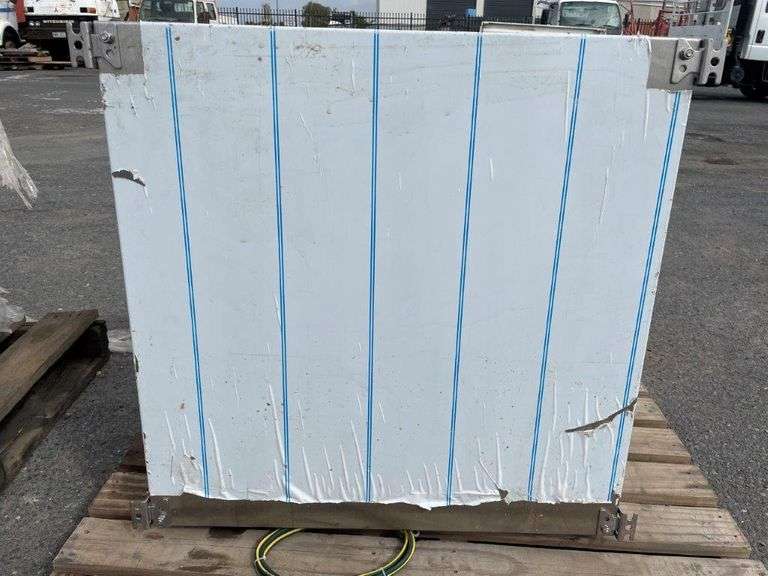 Stainless RTU Enclosure Electrical Box - TVAA Pty Ltd T/A Tomkins ...