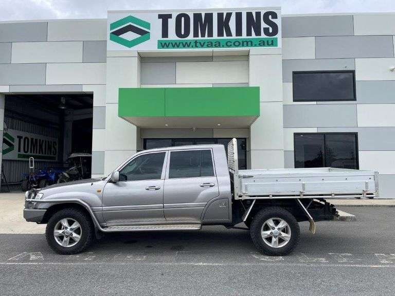 2001 Toyota Landcruiser 100 Series Dual Cab Utility (RWC) - TVAA Pty ...