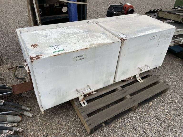 Steel Tool Box & Hyd Hoses - TVAA Pty Ltd T/A Tomkins Valuers & Auctioneers