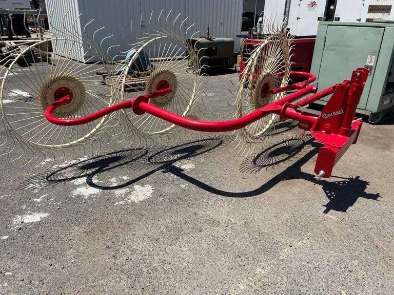 2020 Enorossi 4 Wheel Hay Rake - TVAA Pty Ltd T/A Tomkins Valuers ...
