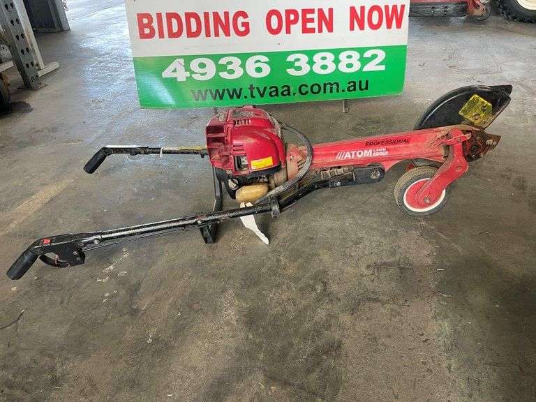 Atom Pro Lawn Edger - TVAA Pty Ltd T/A Tomkins Valuers & Auctioneers
