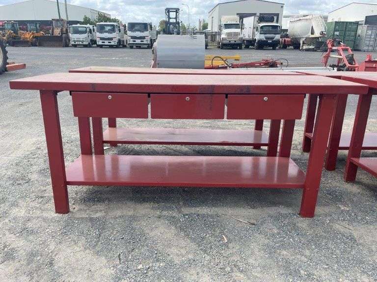 Red Workshop Bench - 2000x640mm - TVAA Pty Ltd T/A Tomkins Valuers ...