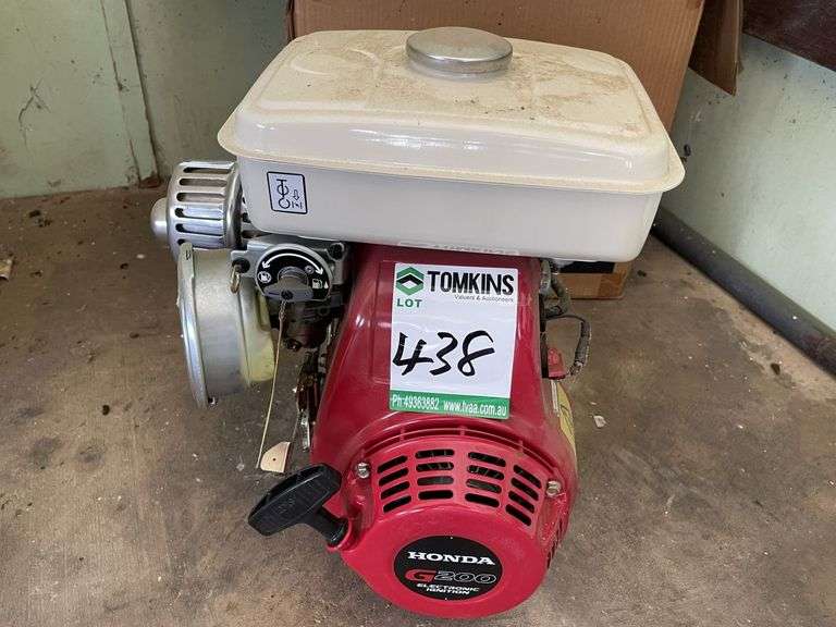 'As New' Honda G200 Motor - TVAA Pty Ltd T/A Tomkins Valuers & Auctioneers