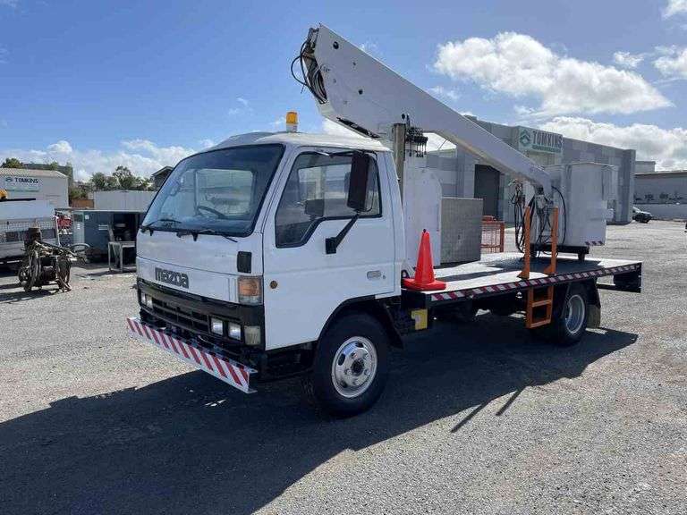 1998 Mazda T4000 Cherry Picker Truck - TVAA Pty Ltd T/A Tomkins Valuers ...