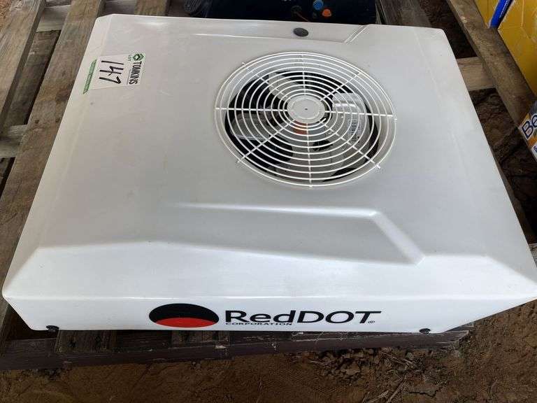 'As New' Red Dot Rooftop Air Conditioner - TVAA Pty Ltd T/A Tomkins ...