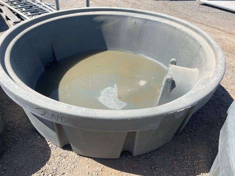 1000L Cross Over Round Trough O.D 2000mm - TVAA Pty Ltd T/A Tomkins ...