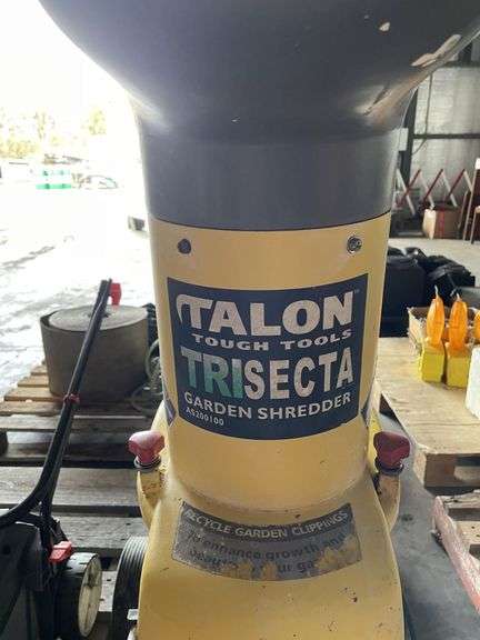 Ozito Eco 1000 Mower and Talon Garden Shredder - TVAA Pty Ltd T/A ...