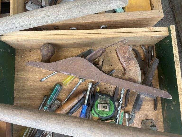 Pallet inc Picks, Spanners, Planers and Tools - TVAA Pty Ltd T/A ...