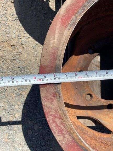 Rubber Wheels - 600mm - TVAA Pty Ltd T/A Tomkins Valuers & Auctioneers