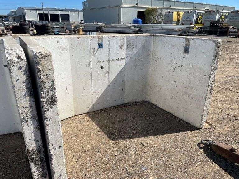3x Concrete Retainer Wall c/w lifting lugs - TVAA Pty Ltd T/A Tomkins ...
