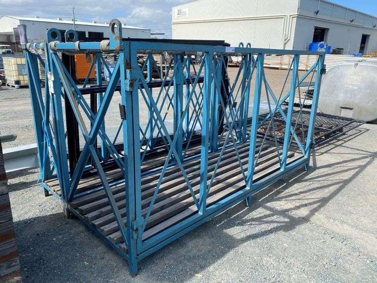 1x Transport Lifting Crate - TVAA Pty Ltd T/A Tomkins Valuers & Auctioneers