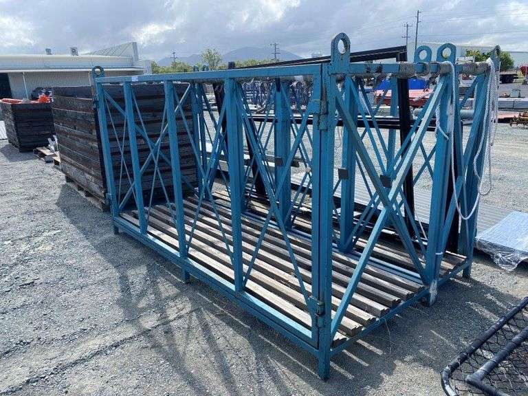 1x Transport Lifting Crate - TVAA Pty Ltd T/A Tomkins Valuers & Auctioneers