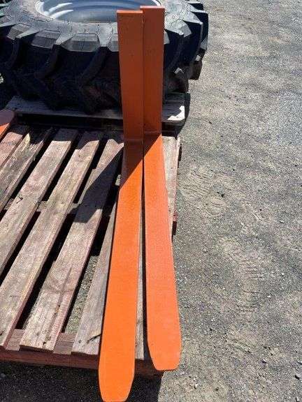 Forklift Tynes - 750x500mm - TVAA Pty Ltd T/A Tomkins Valuers & Auctioneers