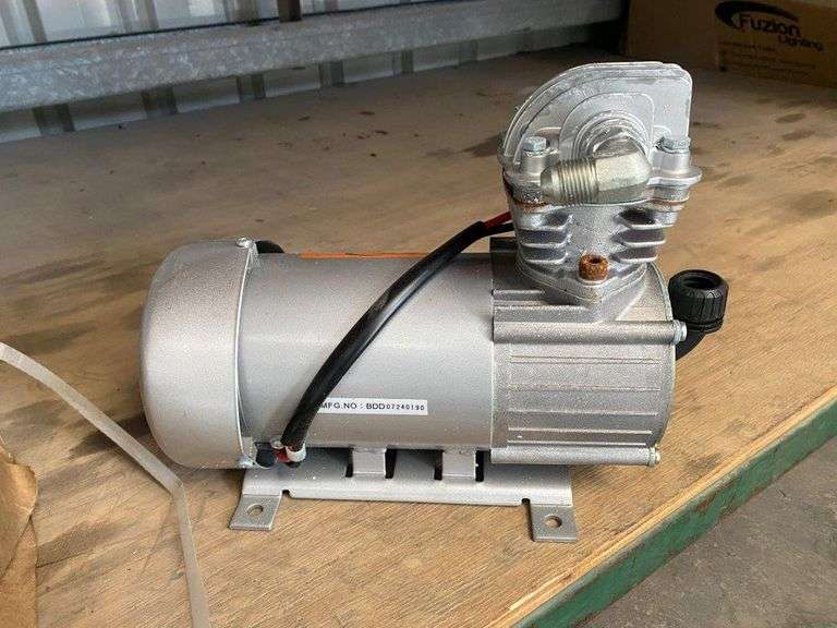 CAT Compressor - TVAA Pty Ltd T/A Tomkins Valuers & Auctioneers