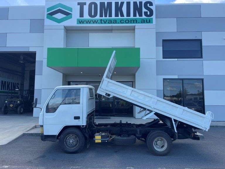 1988 Mitsubishi 2T Tipper Truck - TVAA Pty Ltd T/A Tomkins Valuers ...