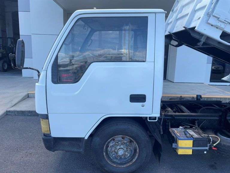 1988 Mitsubishi 2T Tipper Truck - TVAA Pty Ltd T/A Tomkins Valuers ...