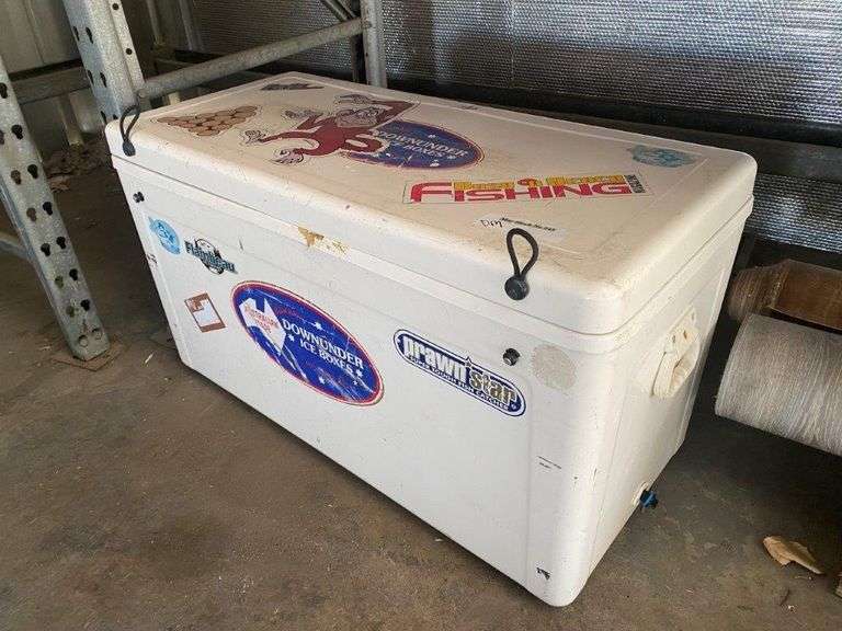 120L Fiberglass Esky - TVAA Pty Ltd T/A Tomkins Valuers & Auctioneers
