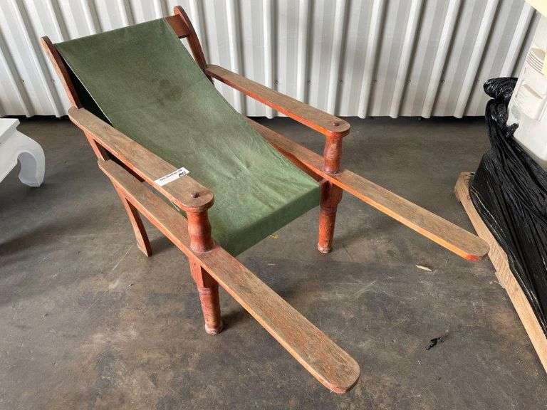 Squatters Chair - TVAA Pty Ltd T/A Tomkins Valuers & Auctioneers