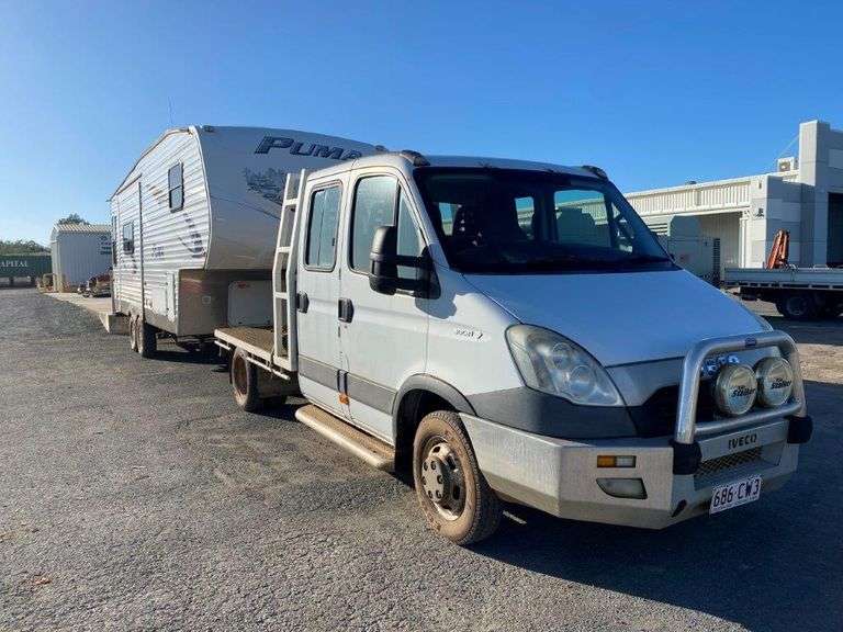 2013 Iveco Daily Dual Cab with Puma 5th Wheeler - TVAA Pty Ltd T/A ...