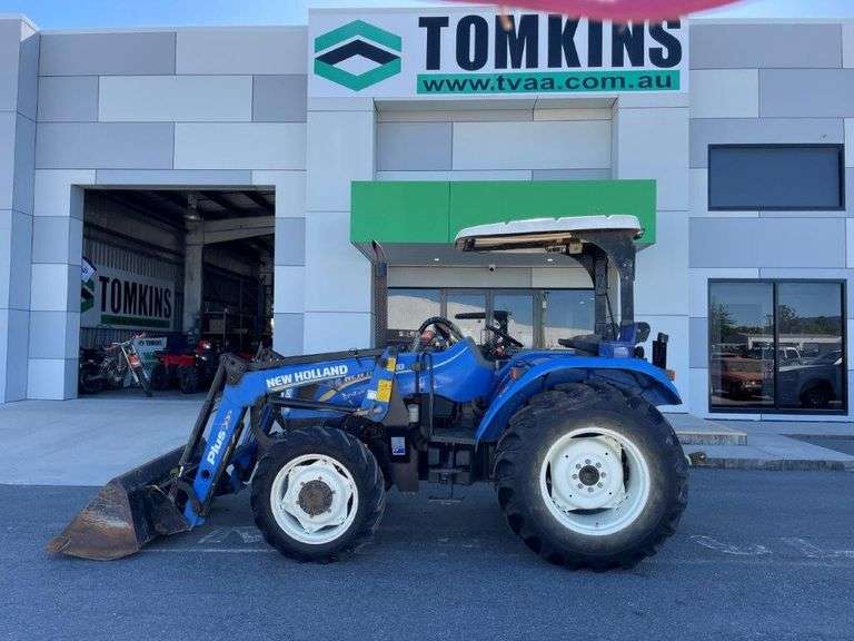 New Holland TT4.55 Front End Loader Tractor - TVAA Pty Ltd T/A Tomkins ...