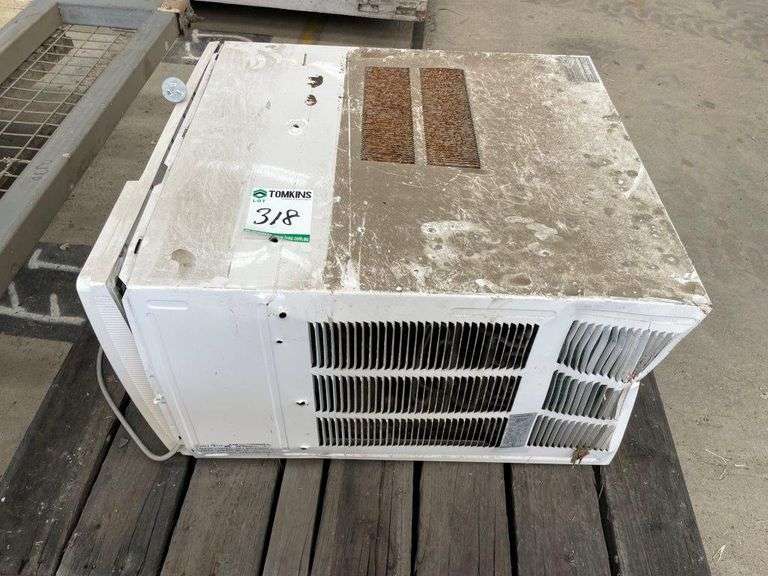 Box Air Conditioner - TVAA Pty Ltd T/A Tomkins Valuers & Auctioneers