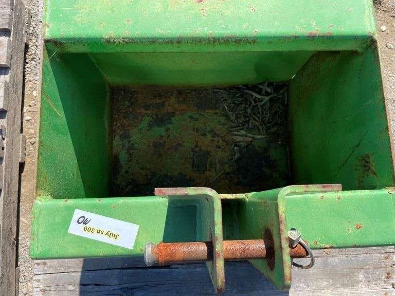 John Deere 3PL Counter Weight - TVAA Pty Ltd T/A Tomkins Valuers ...