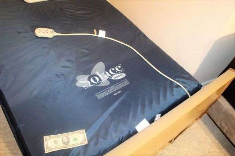 Solace by Invacare hospital bed model 5490IVC 450lbs weight capacity ...