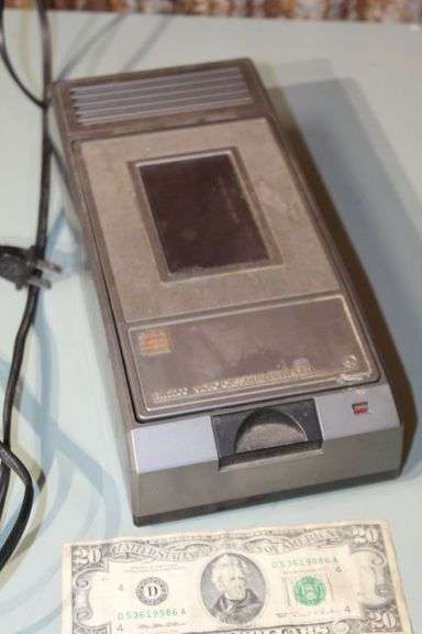 GEMINI RW2200 VHS video cassette rewinder machine - Texas Online ...