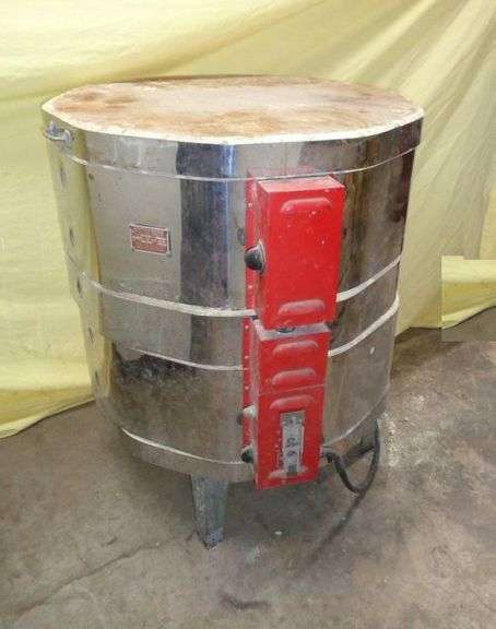 SKUTT Electric Kiln. Model 231-18. ~ cash only ~. ( row 4) - Texas ...