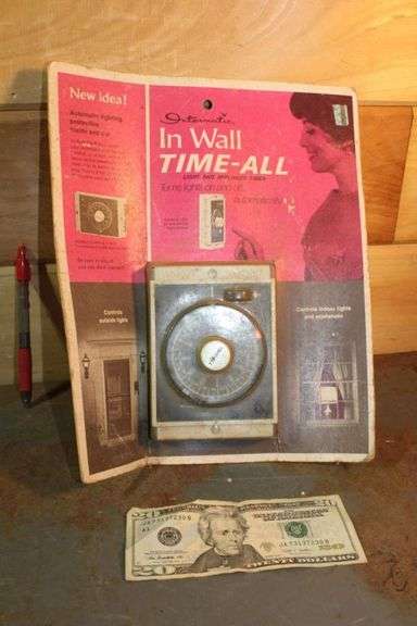 Vintage Intermatic In Wall TIME-ALL Light and Appliance Timer model E1010 in original packaging ...