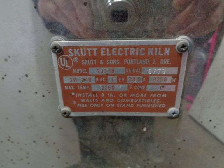 SKUTT Electric Kiln. Model 231-18. ~ cash only ~. ( row 4) - Texas ...