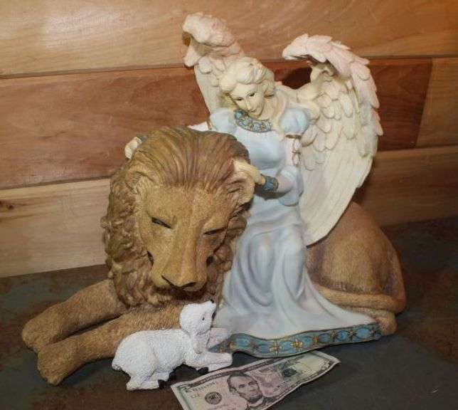 Vintage decoration piece - Angel, lion and lamb - believed to be ...