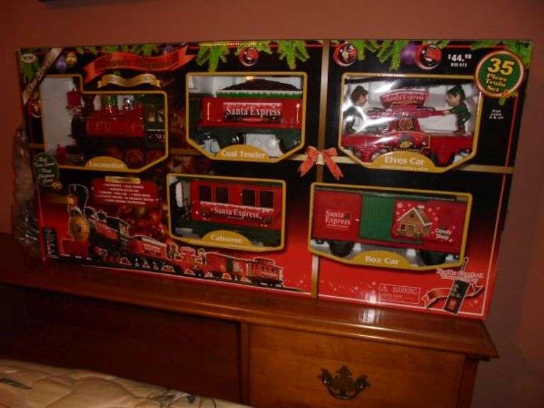 Santa Express train set still in original box. - Texas Online Auction House