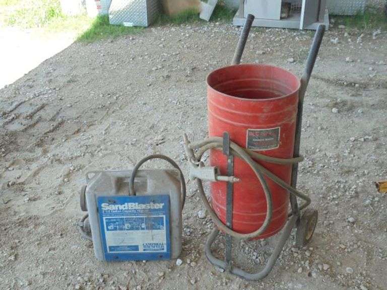 ALC Sandy Jet Abrasive Blaster model F-90 and a CAMPBELL HAUSFELD 2.5 ...