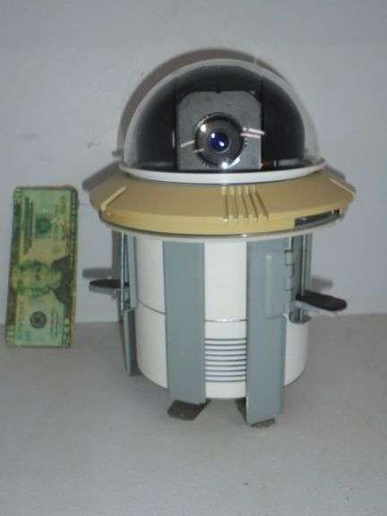 R2D2 from Star Wars..... Just kidding, ceiling surveillance camera ...
