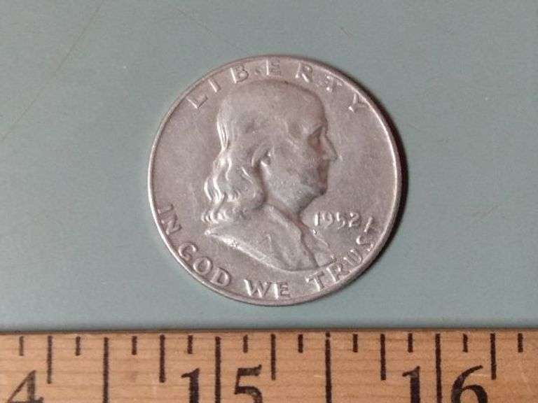 1952 vintage Ben Franklin half dollar coin - Texas Online Auction House