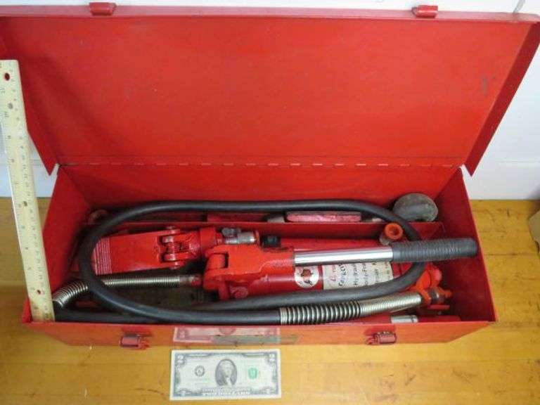 Buffalo 4-Ton High Powered Body and Frame Repair Kit in Original Metal ...