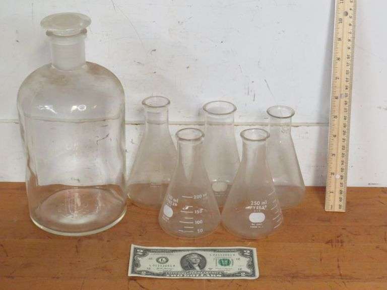 Six Piece Pyrex Chemistry Lab Glassware Lot as shown - Texas Online ...