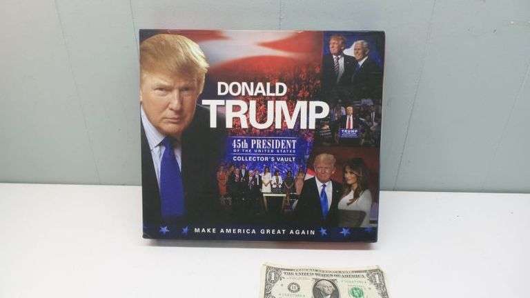 Donald Trump "Collector's Vault" NEAT!! (17B) - Texas Online Auction House