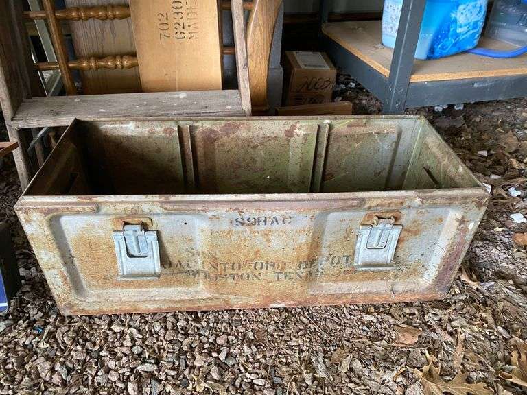 large metal box no lid - Texas Online Auction House
