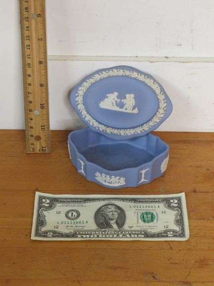 Small Wedgwood Trinket Box with Lid as shown - Texas Online Auction House