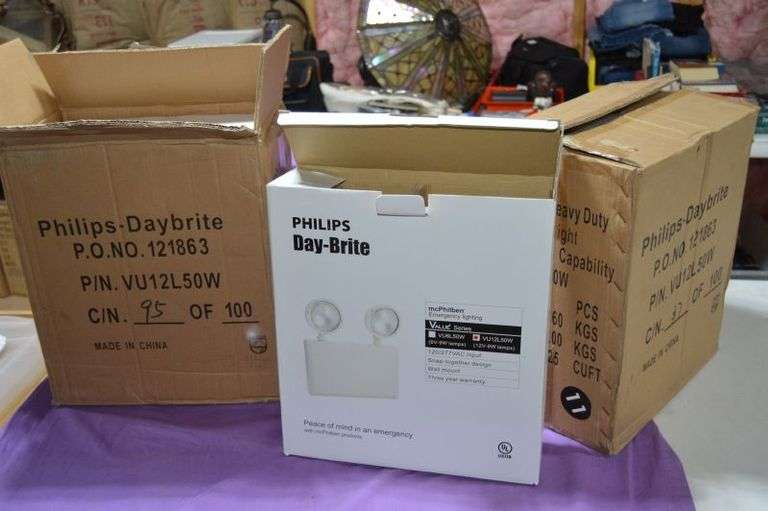 PHILIPS DAY-BRITE EMERGENCY LIGHTS - NEW IN BOX - 4 TOTAL. THE ...