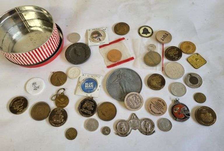 Vintage Tin w / Medallions, Tokens and more. ~ cash only ~. (1C ...