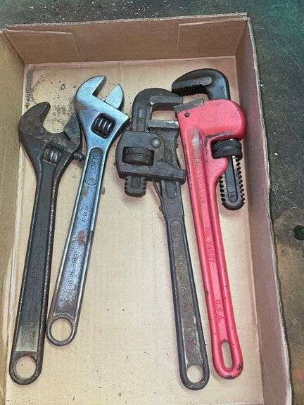 Crescent & Pipe Wrenches - United Edge Real Estate & Auction