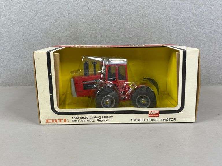 Massey Ferguson 4900 4WD Tractor, 1/32 Scale, Ertl - United Edge Real Estate & Auction