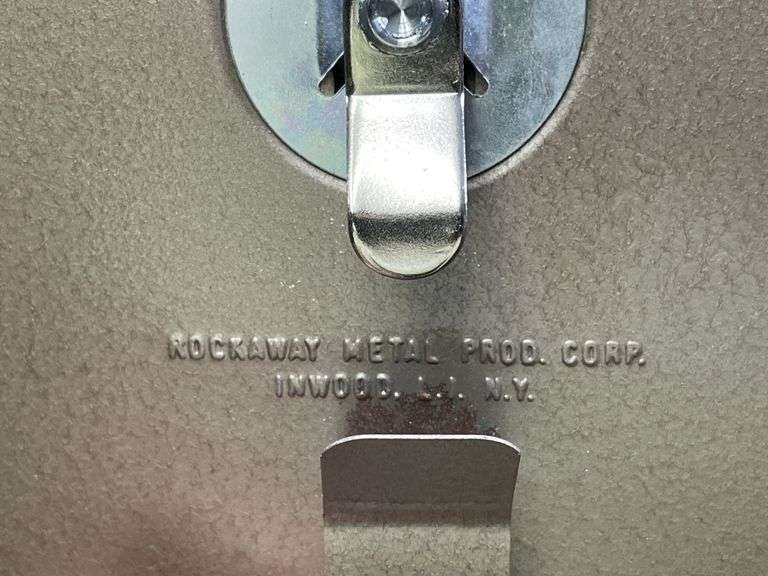 Rockaway Metal Lock Box with Keys - United Edge Real Estate & Auction